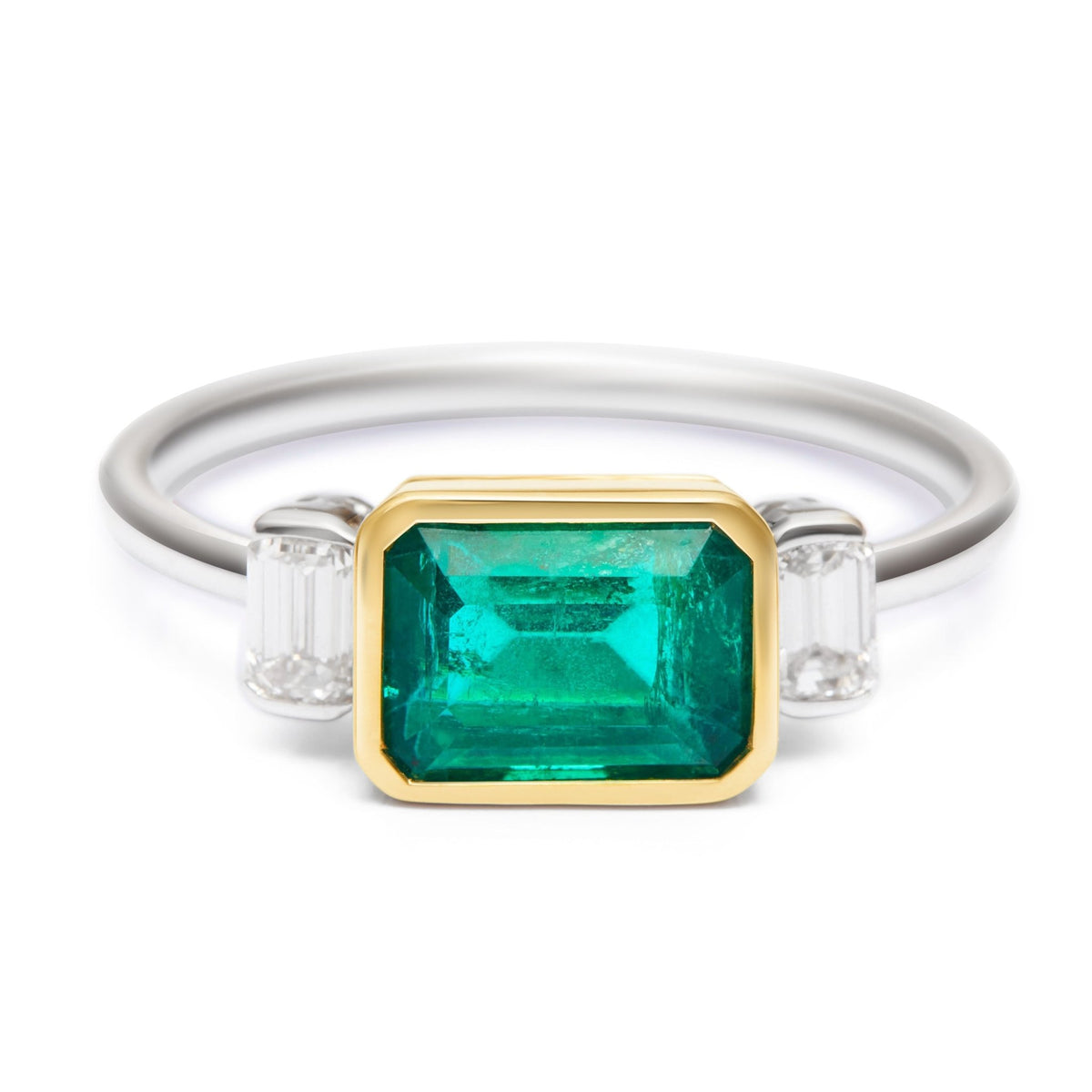 emerald diamond ring green
